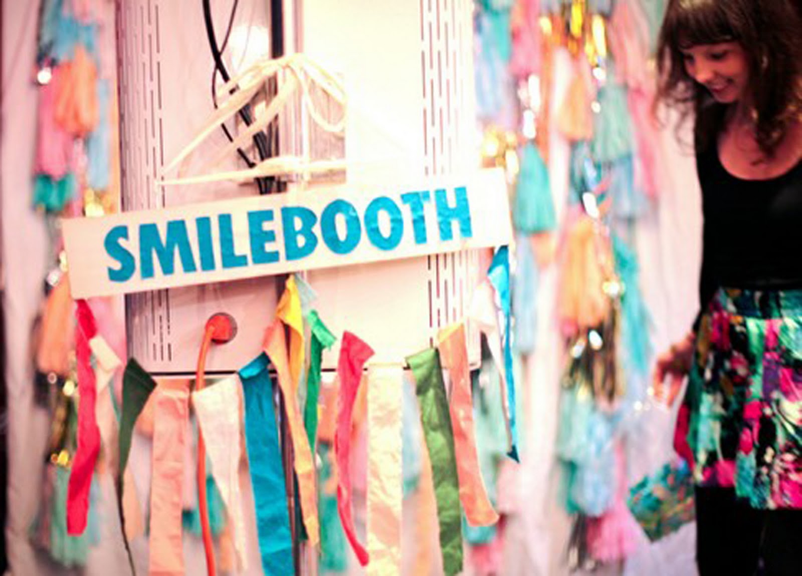 Say Cheese! Smilebooth's Oh-So Adorable Party Pics - Entertaining Life